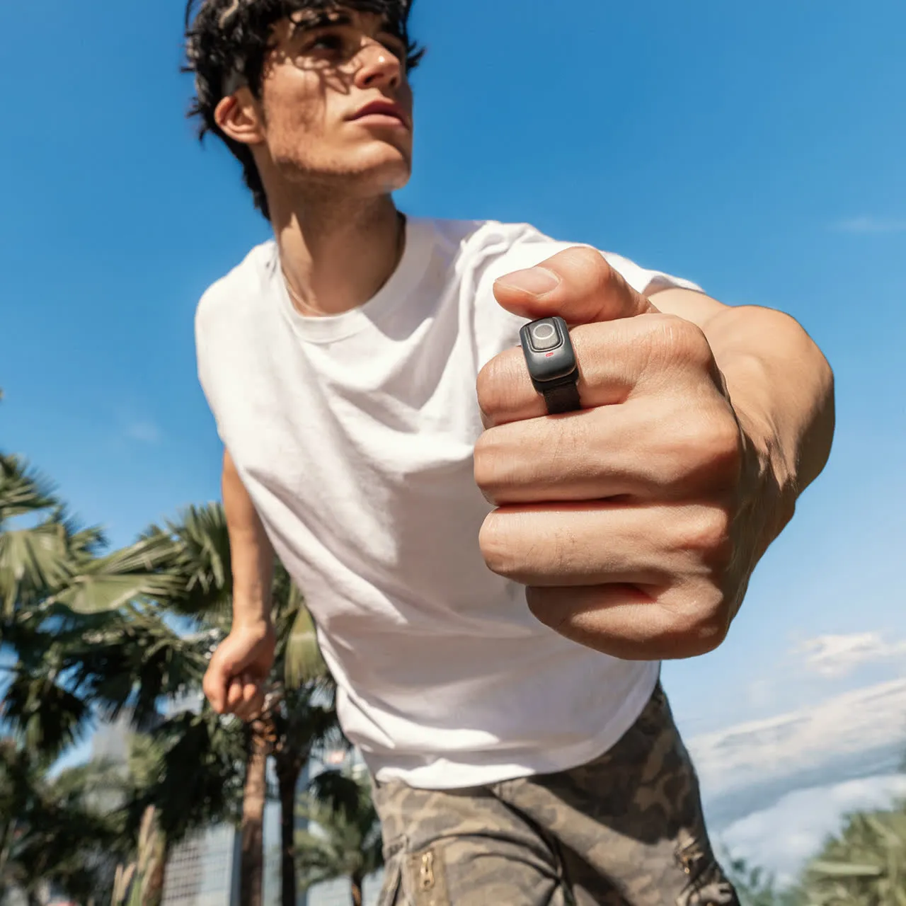 Fingertip Ring Remote Control - Insta360 Store