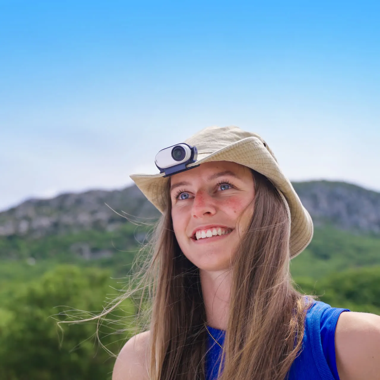 GO 3/GO 3S Easy Clip - Accessories - Insta360 Store