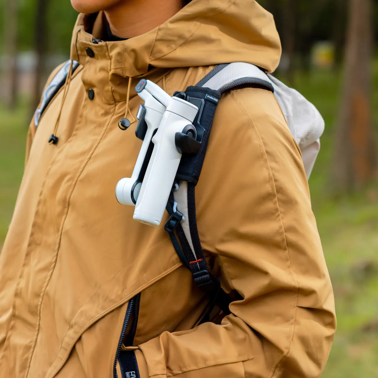 Buy Flow 2 Pro Backpack Mount - Insta360 Store