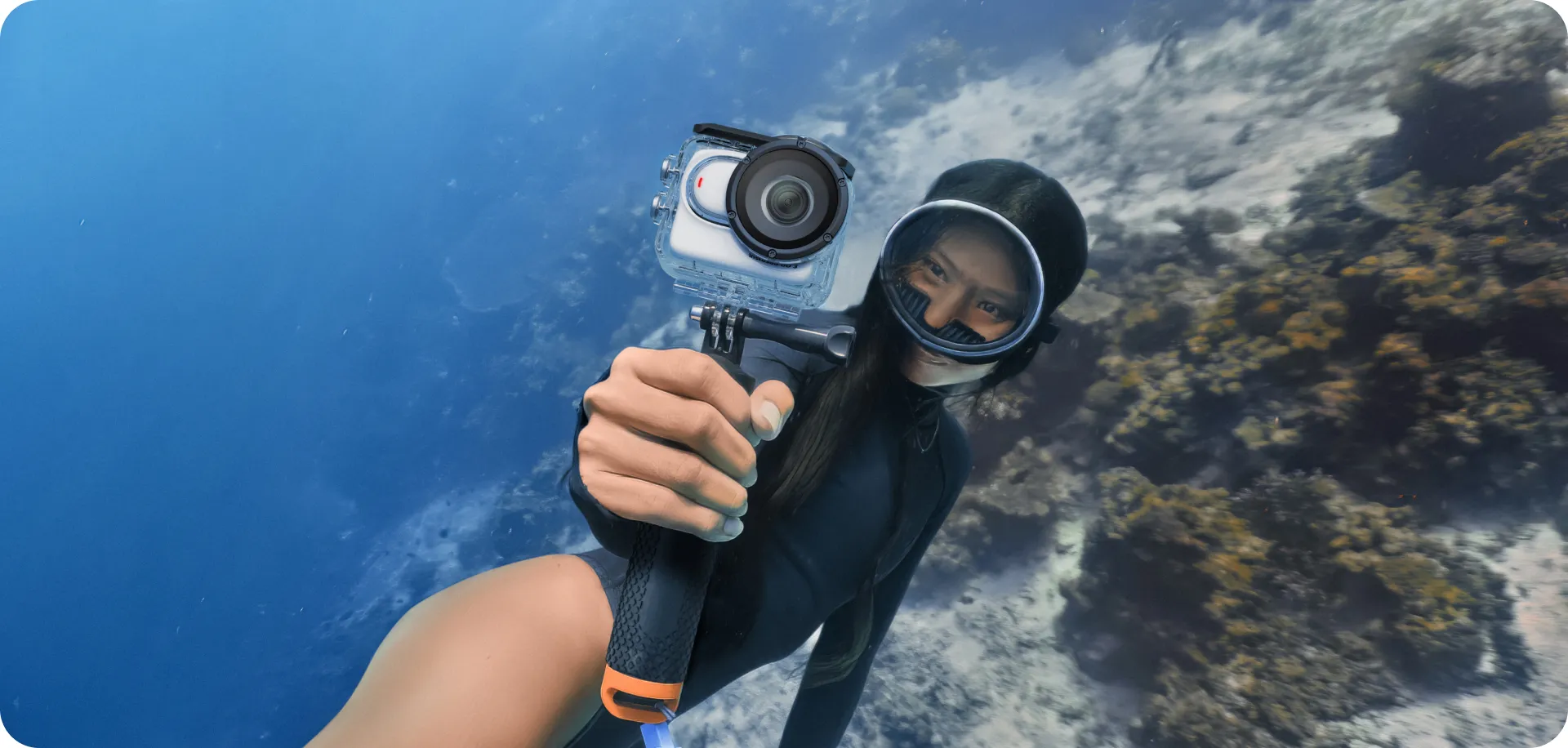 Insta360 GO 3 Dive Case - Insta360 Indonesia Official Website | Authorized Distributor