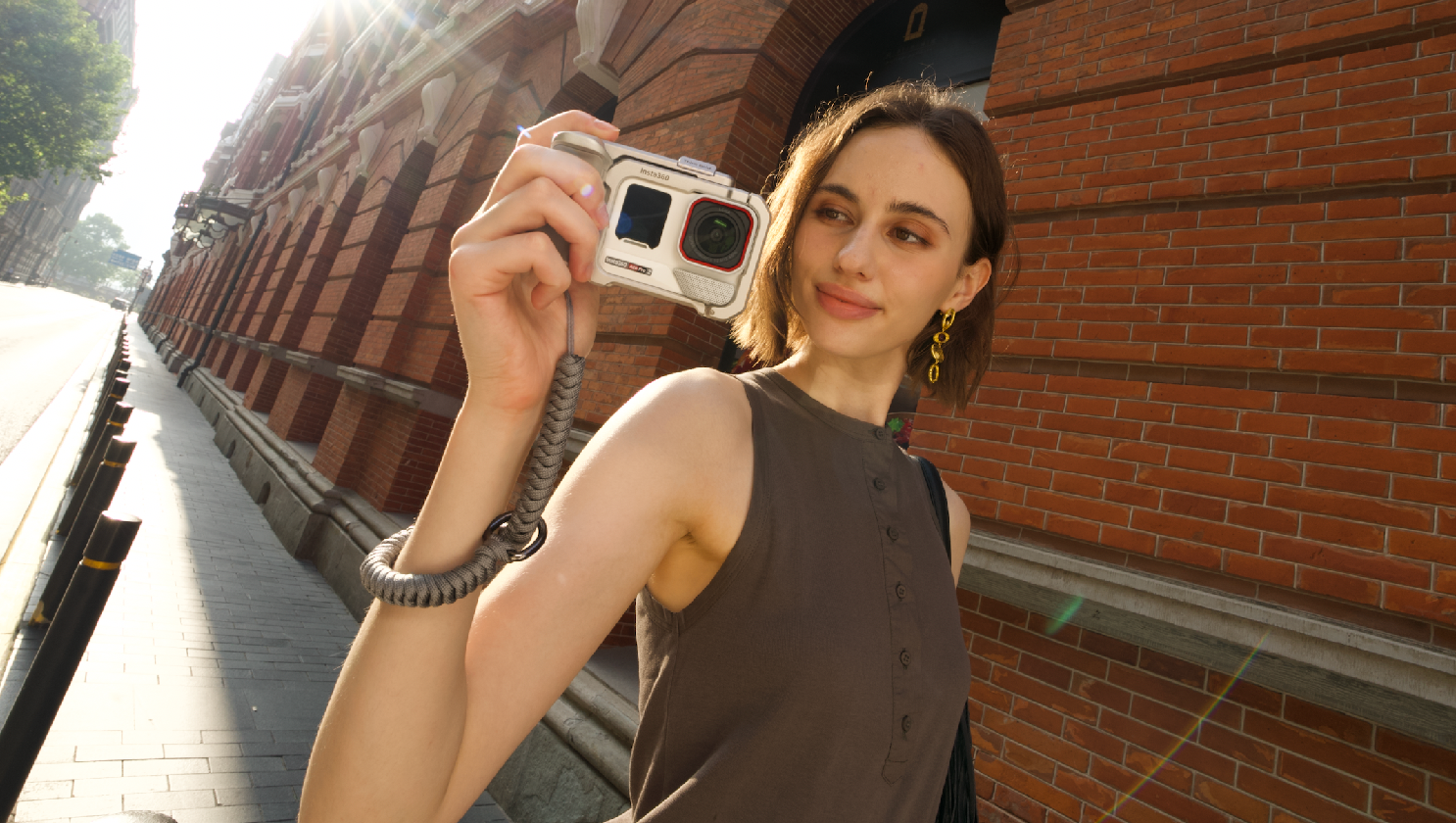 Best Budget Cameras for Vlogging 2025: Insta360's Top Picks