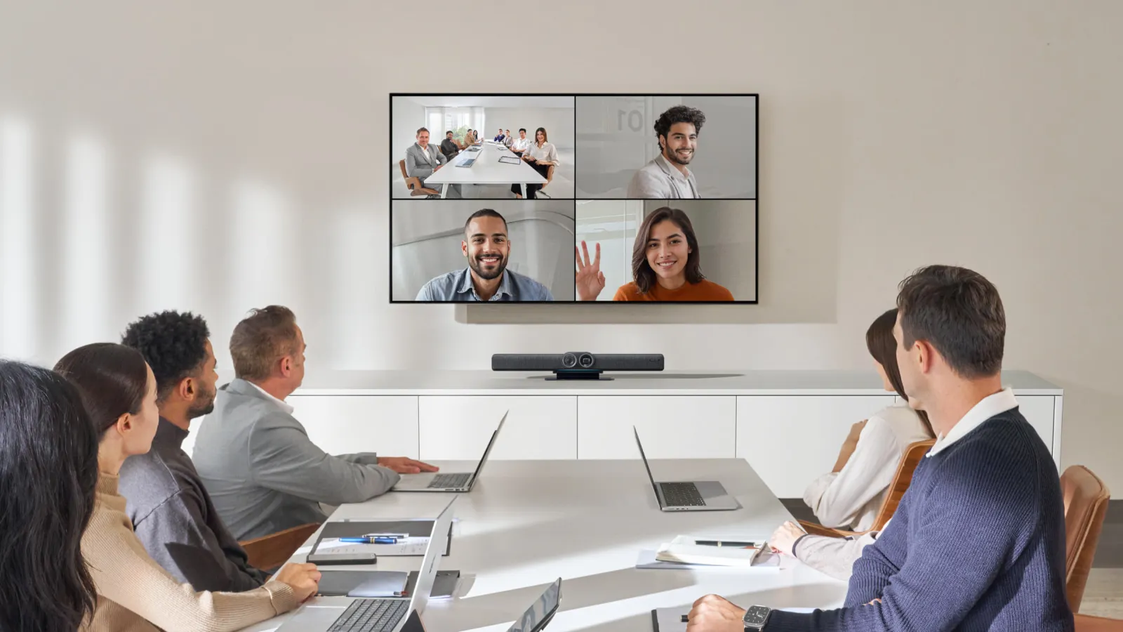 Buy Insta360 Connect - The Dual-4K Camera AI Video Bar