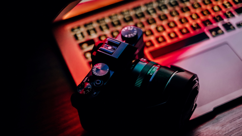 What Is a Mirrorless Camera? A Clear Explanation