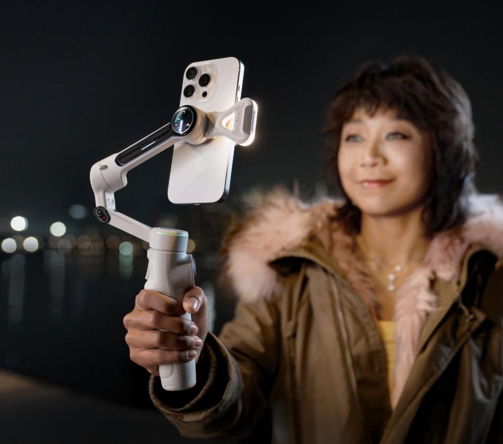 Serie Flow 2 Insta360 - Il tuo regista IA tascabile